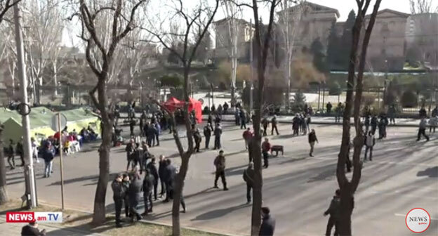 Кавказский Узел Участники митинга в Ереване призвали к отставке Пашиняна