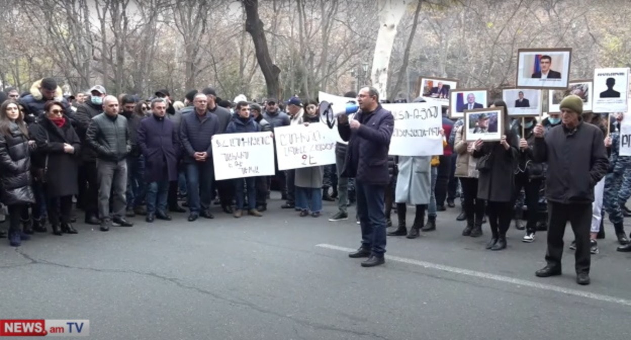 Кавказский Узел Участники акции в Ереване заявили о политических